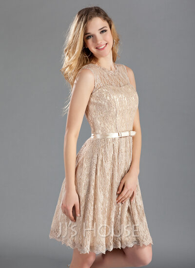 A Line Princess Scoop Neck Knee Length Lace Bridesmaid Dress With Bow S